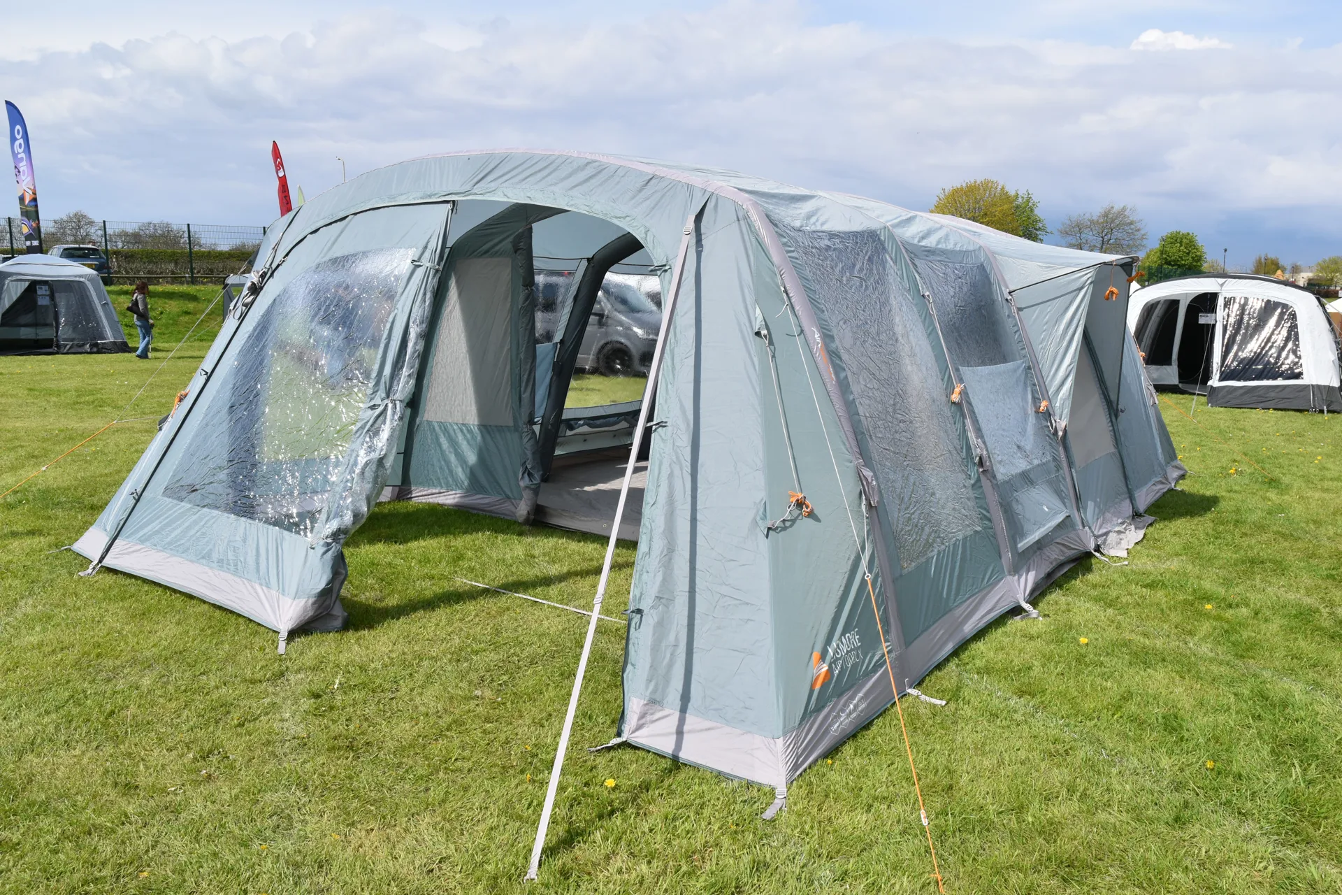 Vango Lismore Air 700DLX Tent Package - DEMO MODEL